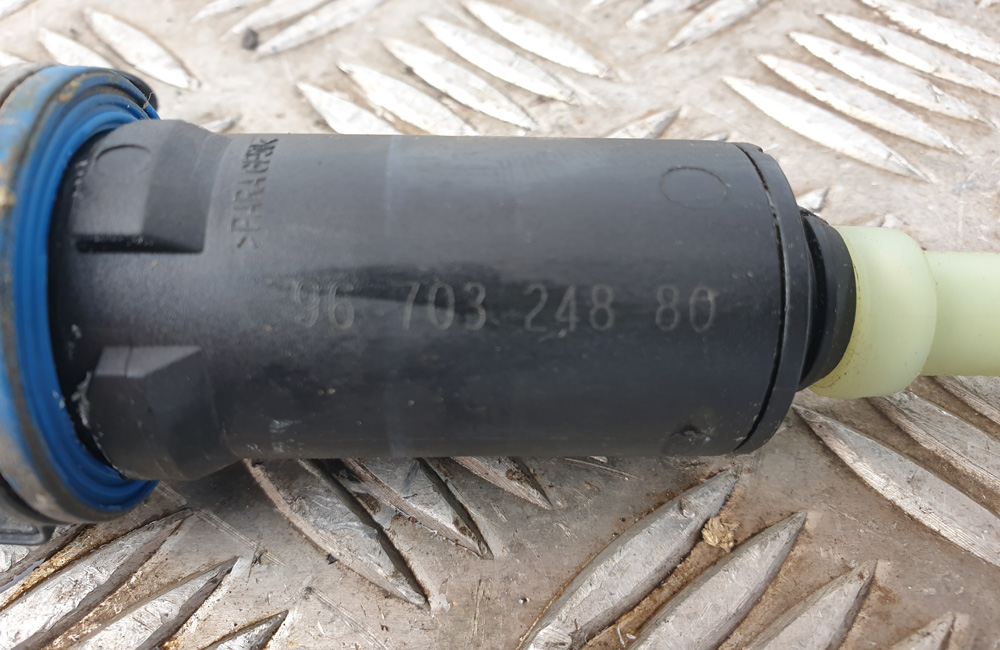 Peugeot Partner clutch master cylinder 9670324880 | Used Car Parts UK