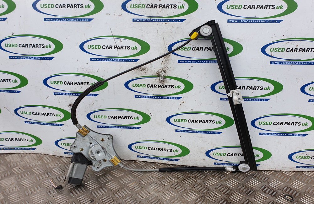 Renault Clio MK2 window regulator motor right | Used Car Parts UK