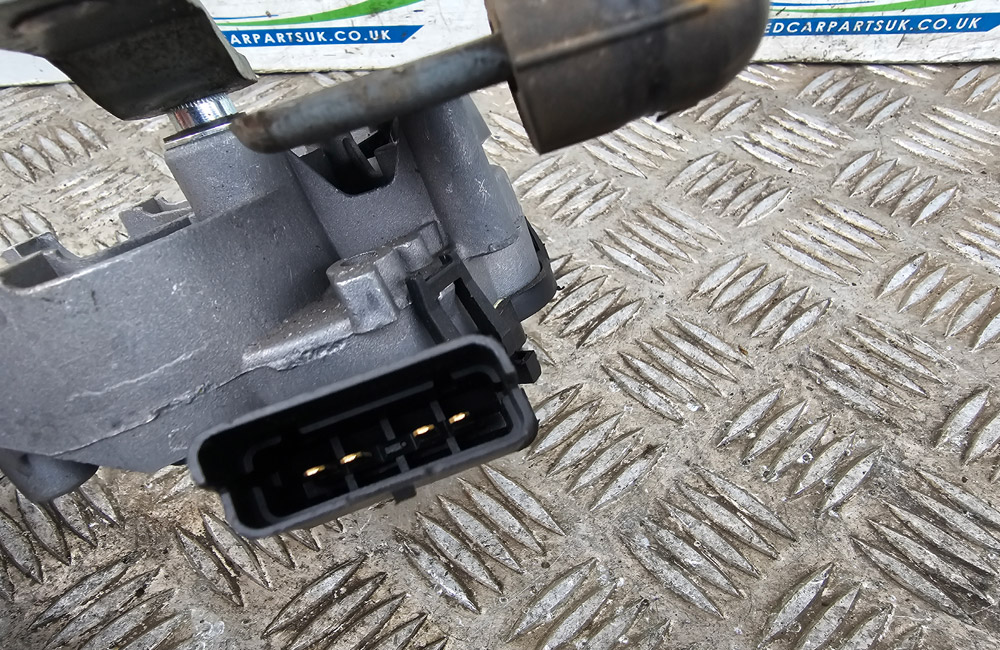 Renault Clio MK3 Front Wiper Motor | Used Car Parts UK