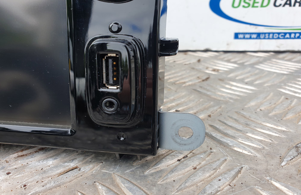 Renault Clio MK4 Dynamique Sat Nav 281153868R | Used Car Parts UK