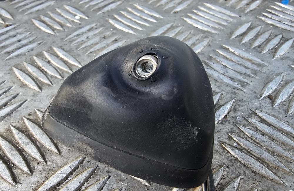 Renault Clio MK4 Medianav Roof Aerial Base | Used Car Parts UK