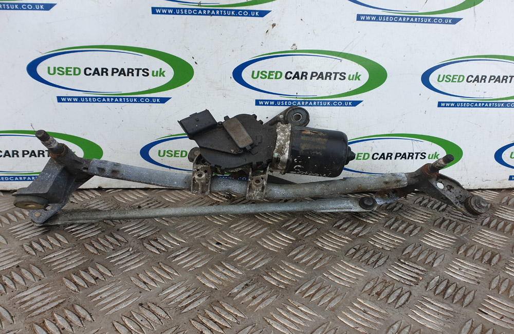 Renault Megane MK2 Convertible wiper motor | Used Car Parts UK