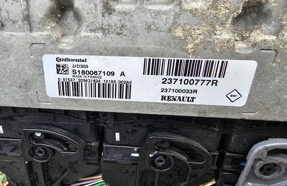 Renault Megane MK3 ECU 237100777R | Used Car Parts UK