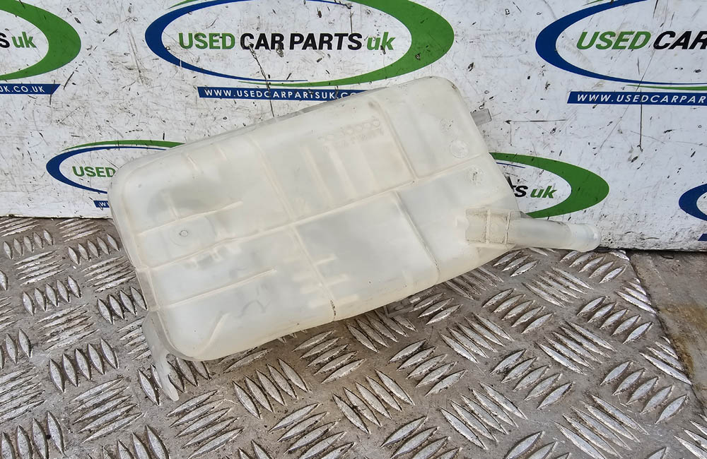 Renault Megane MK3 DCI Radiator Coolant Bottle | Used Car Parts UK