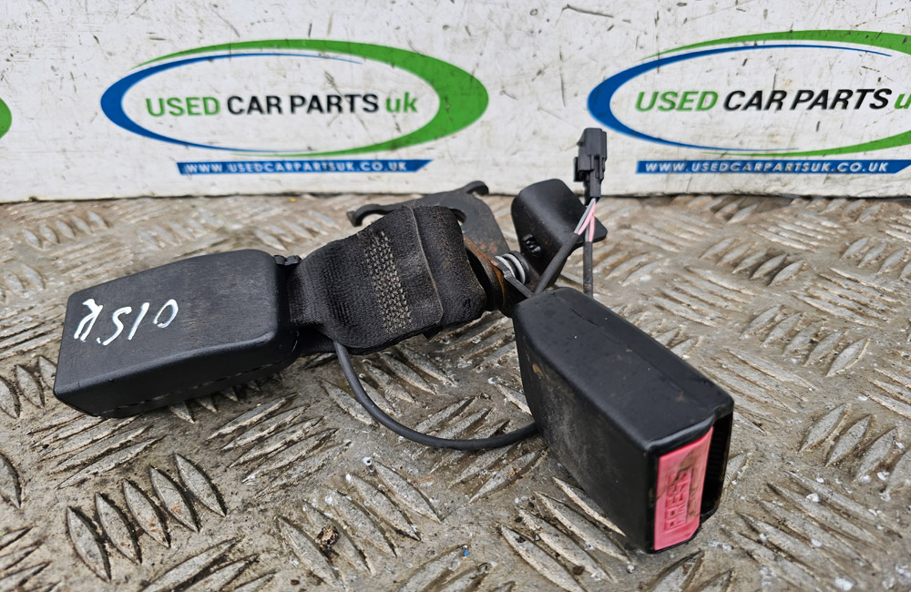 Renault Megane MK3 Rear Twin Seat Belt Buckle | Used Car Parts UK