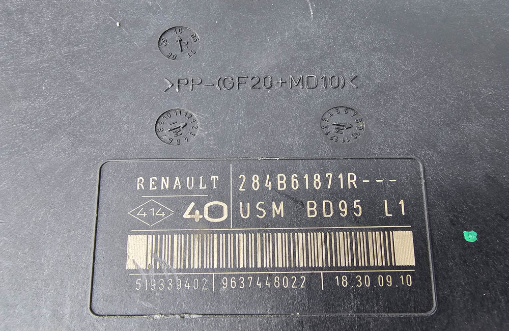 Renault Megane MK3 USM Fuse Box 284B61871R | Used Car Parts UK