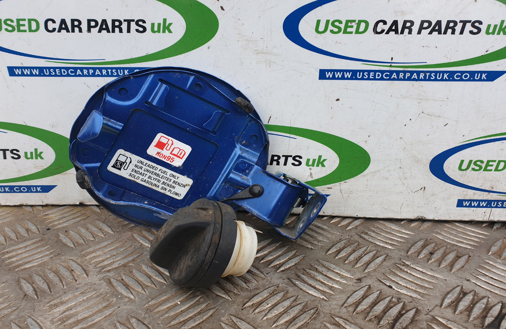 Suzuki Swift MK3 fuel flap cover blue | Used Car Parts UK