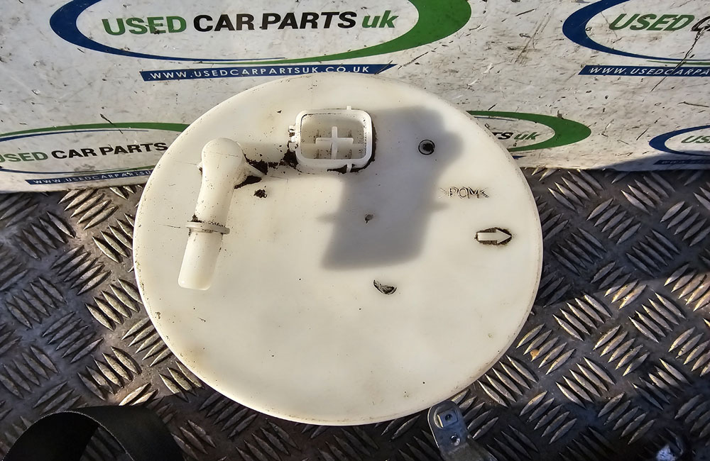Suzuki Swift MK3 Fuel Pump 15100-69L01 | Used Car Parts UK