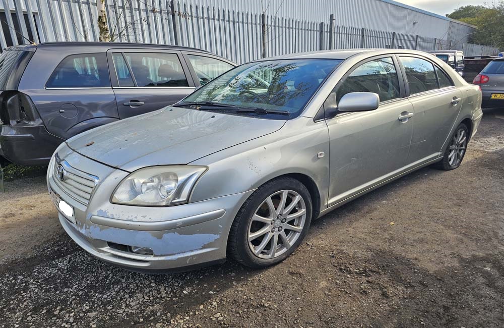 Toyota Avensis MK2 SAT NAV Remote Control | Used Car Parts UK