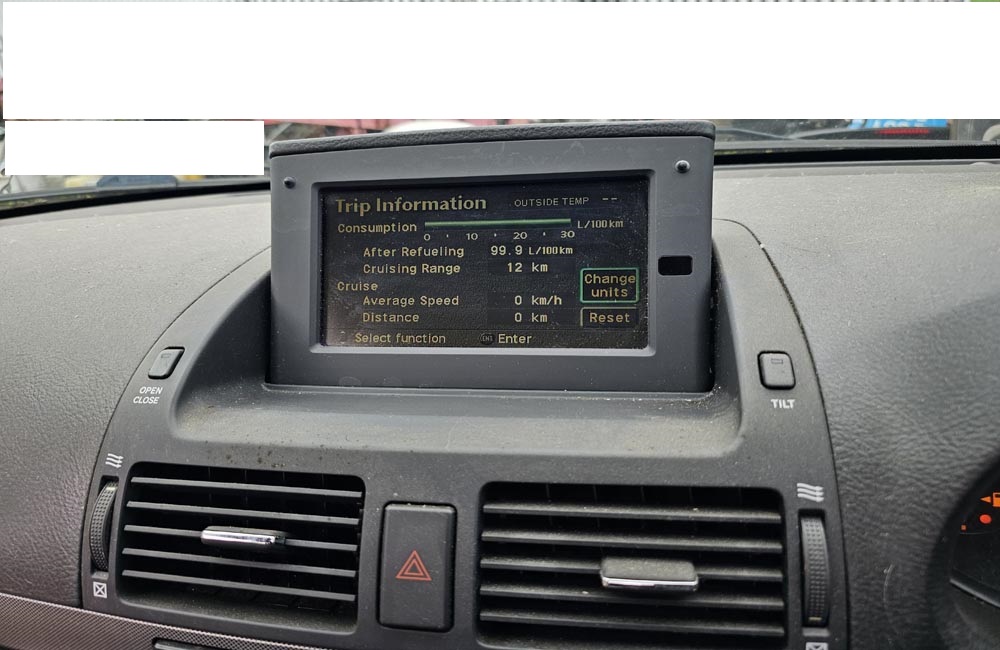 Toyota Avensis MK2 SAT NAV Display Screen | Used Car Parts UK