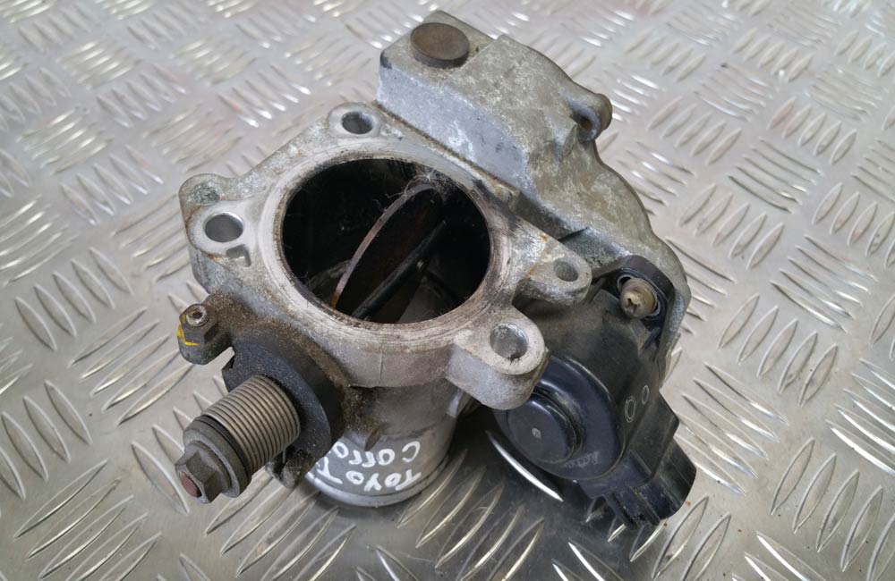 Toyota Corolla D4D throttle body 2002-2007 | Used Car Parts UK