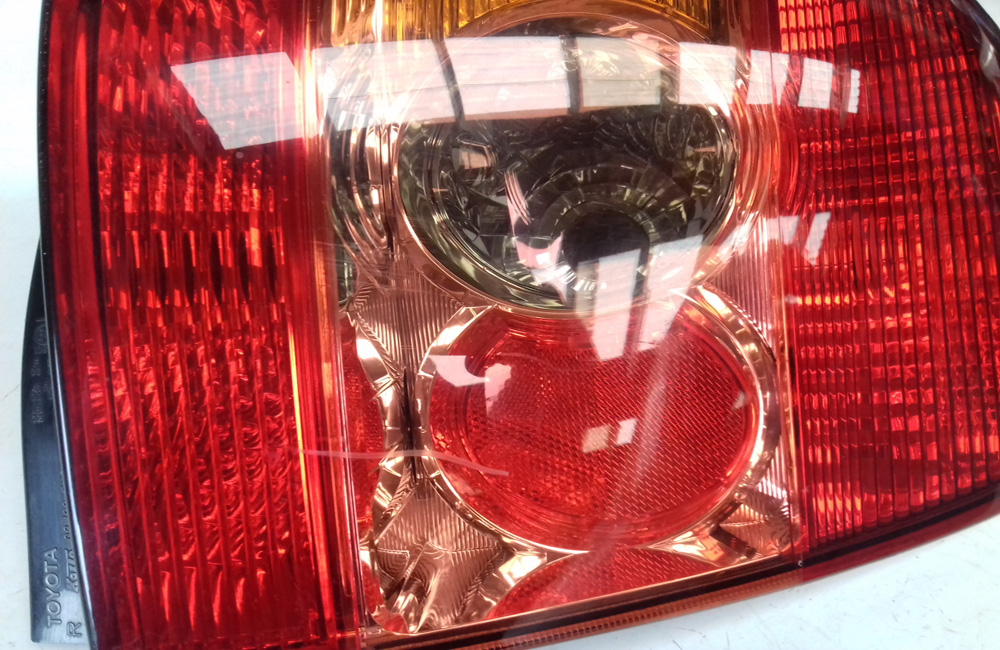 Toyota Corolla drivers rear tail brake lamp | Used Car Parts UK