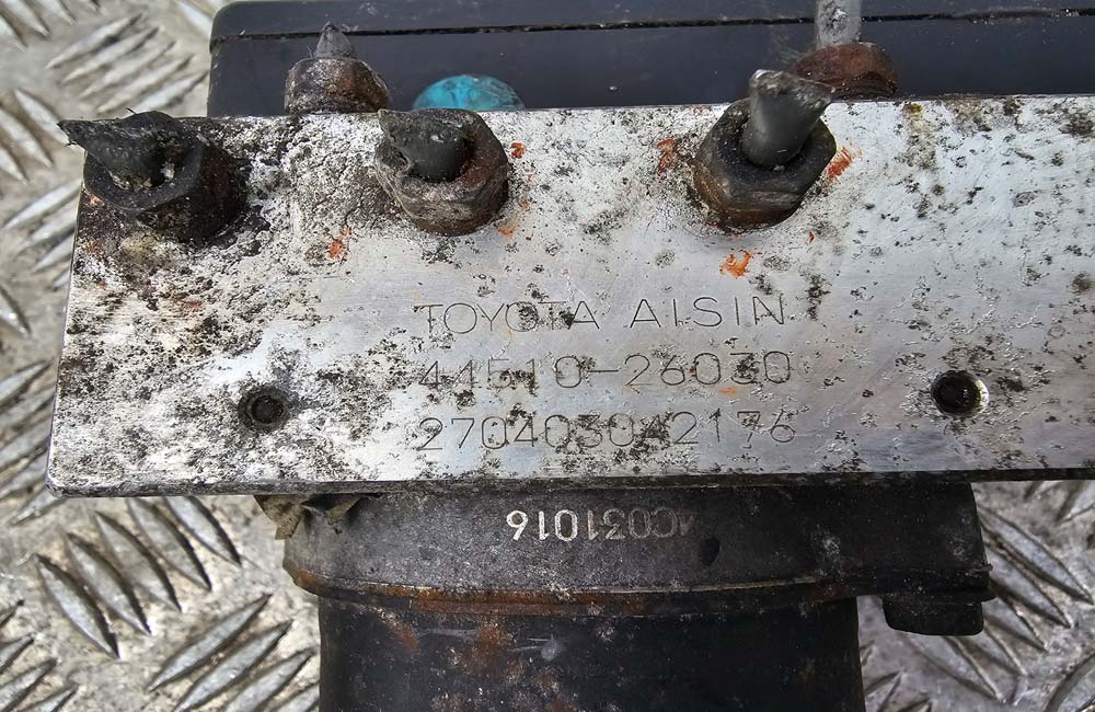 Toyota Hiace ABS Pump ECU 44510-26030 | Used Car Parts UK