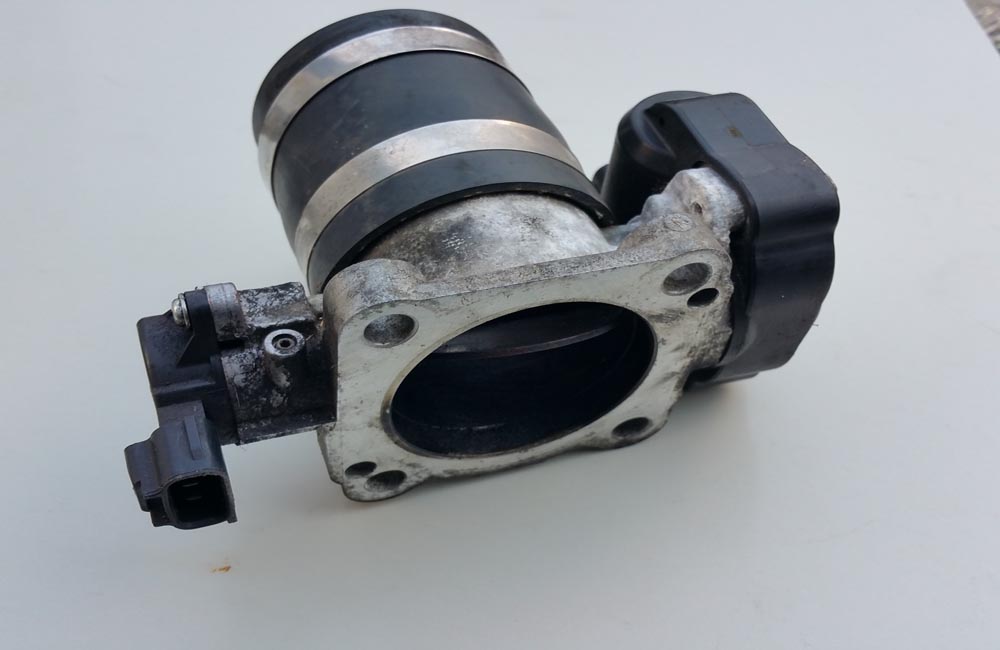 Toyota Hiace 2.5 D4D throttle body sensor | Used Car Parts UK