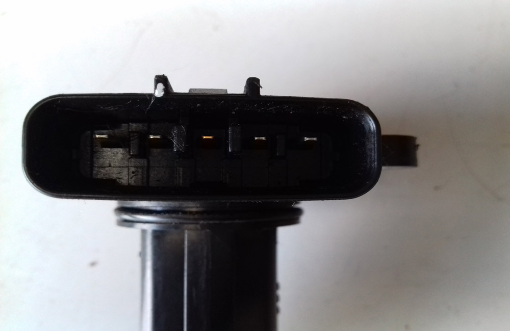 Toyota Hiace D4D air flow meter | Used Car Parts UK