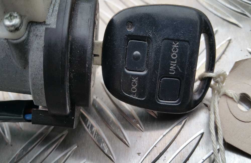Toyota Hiace 2.5 D4D ecu kit 89661-26C70 | Used Car Parts UK