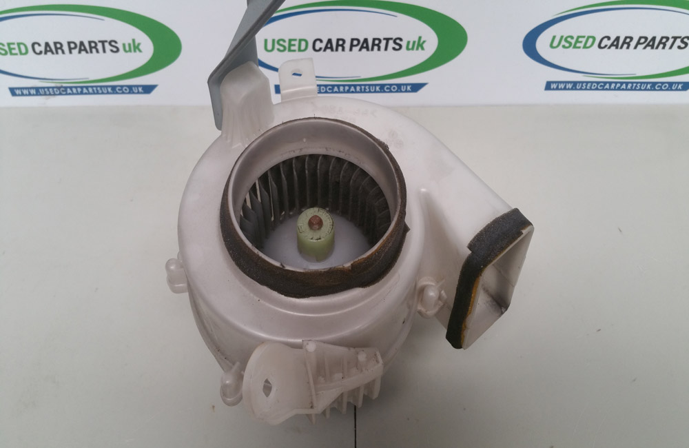 Toyota Prius heater blower fan motor 2004-2009 | Used Car Parts UK