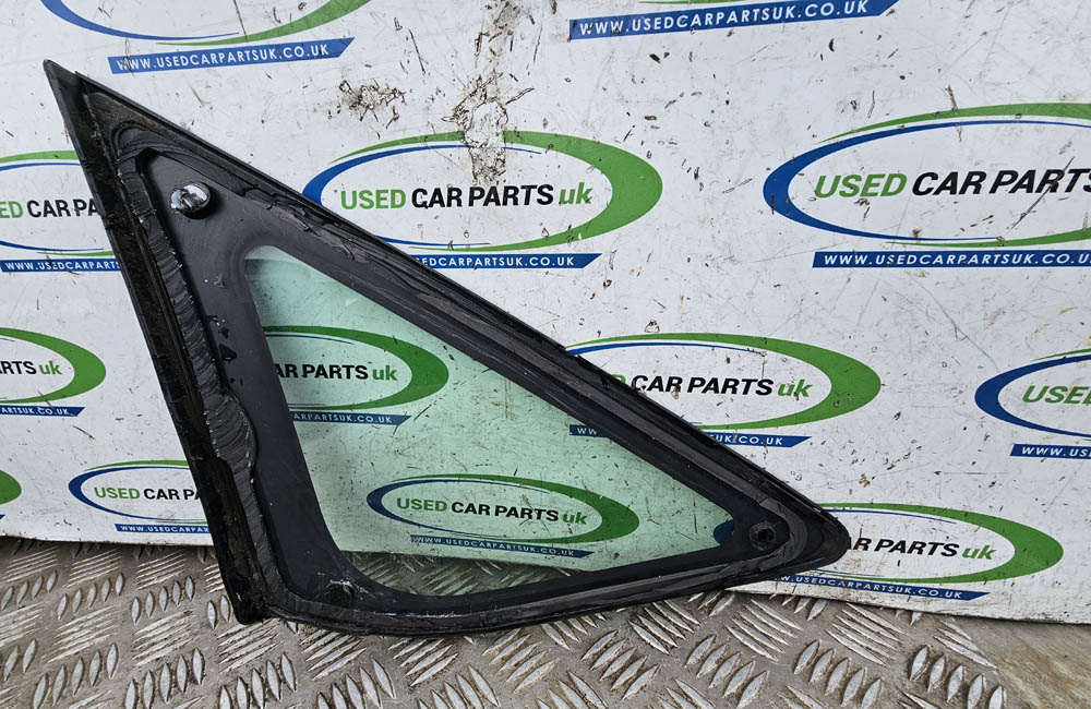 Toyota Prius MK2 Rear Quarter Glass Window Right | Used Car Parts UK