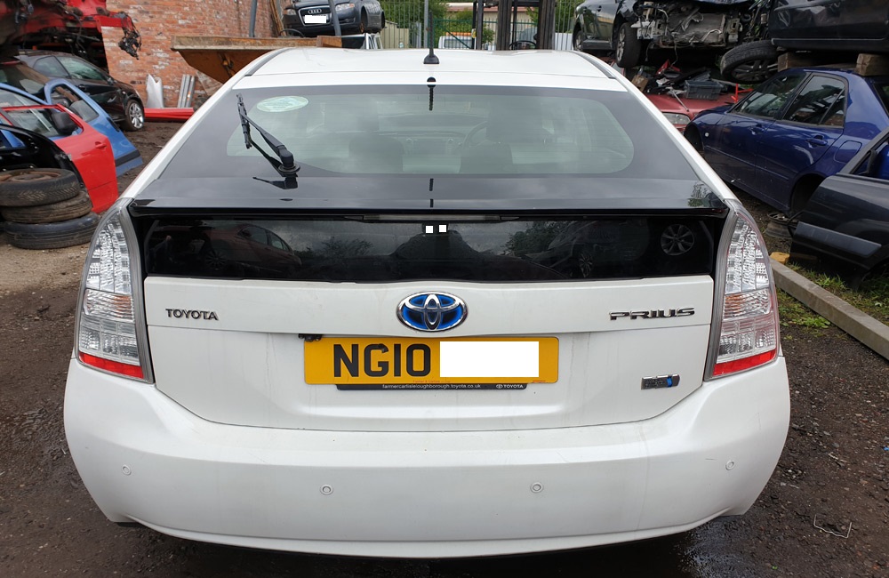 Toyota Prius MK3 boot tailgate release switch | Used Car Parts UK