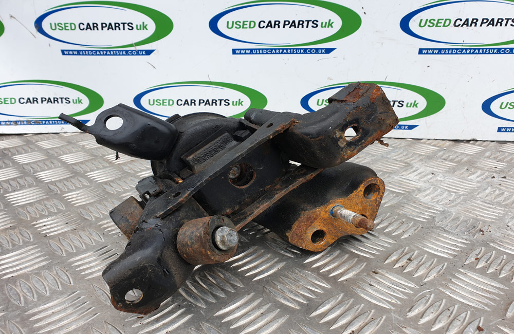 Toyota Yaris 1.4 D4D engine mount drivers | Used Car Parts UK