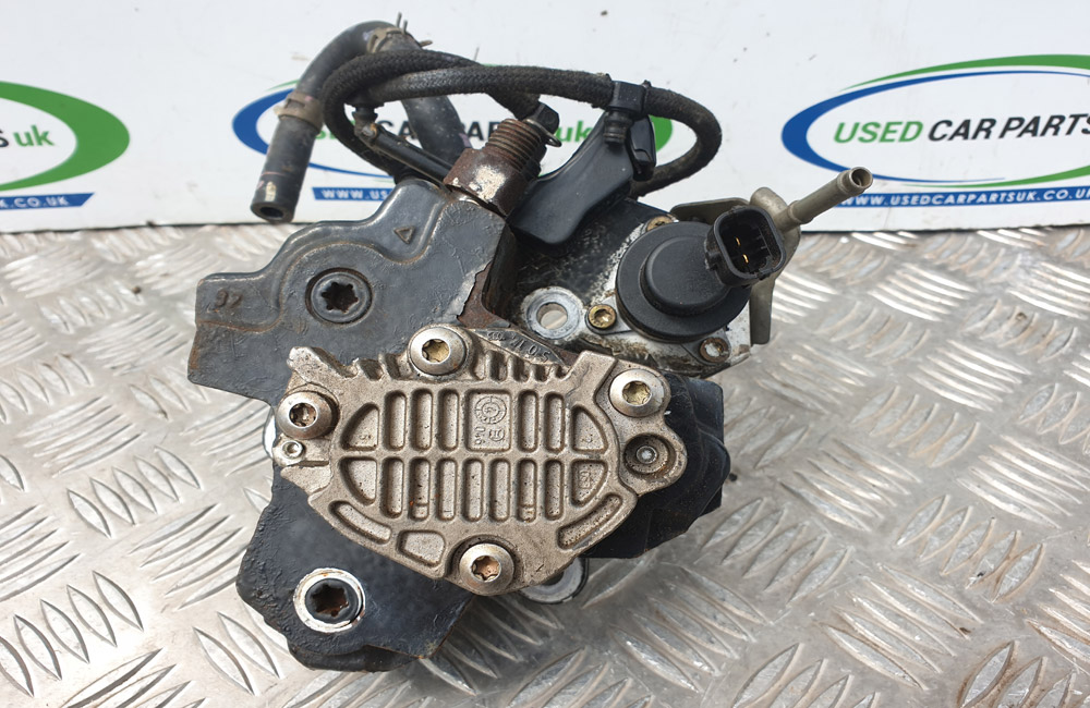 Toyota Yaris D4D diesel pump 22100-0N011 | Used Car Parts UK