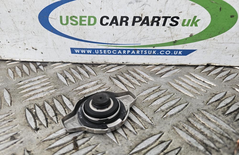 Toyota Yaris MK3 Hybrid Radiator Cap | Used Car Parts UK