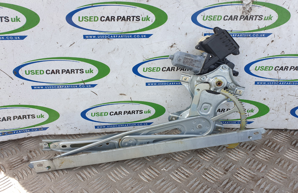 Toyota Yaris 2017-2021 window regulator motor front | Used Car Parts UK