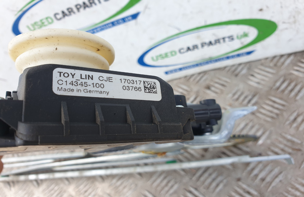 Toyota Yaris 2017-2021 window regulator motor front | Used Car Parts UK