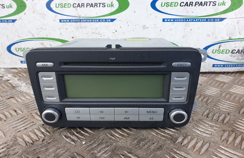 VW Golf MK5 CD Player Head Unit RCD 300 MP3 | Used Car Parts UK
