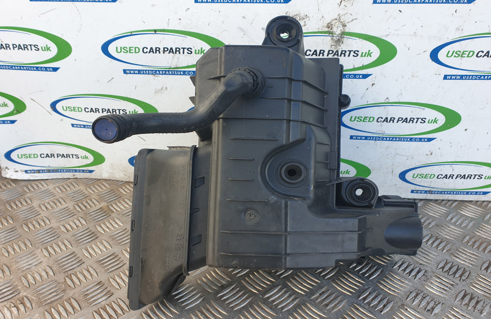 VW Golf MK7 GTD air filter box | Used Car Parts UK