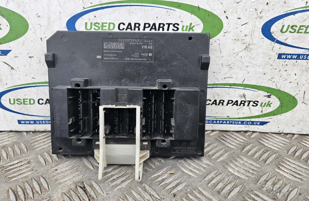 VW Golf MK7 GTD BCM 5Q0937084AJ | Used Car Parts UK