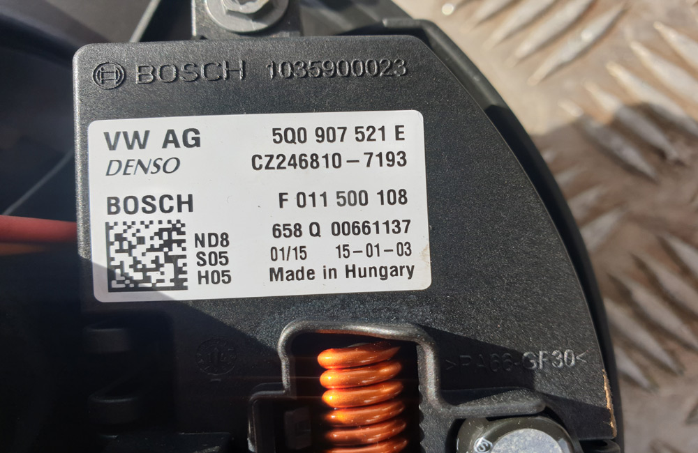 VW Golf MK7 GTD heater blower motor fan 5Q2819021A | Used Car Parts UK