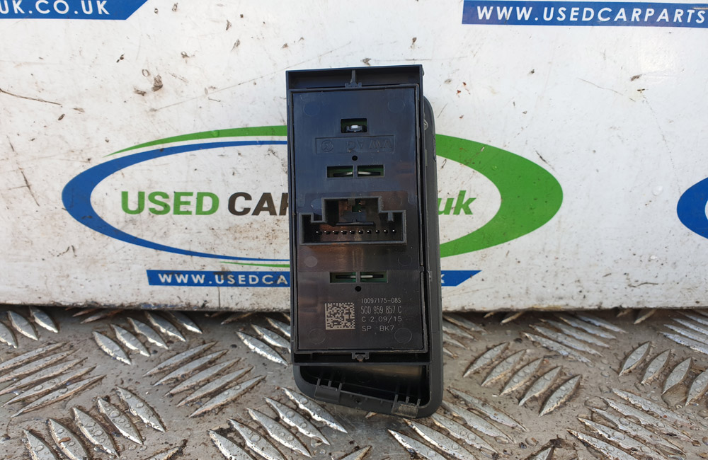 VW Golf MK7 window switch 5G0959857C | Used Car Parts UK