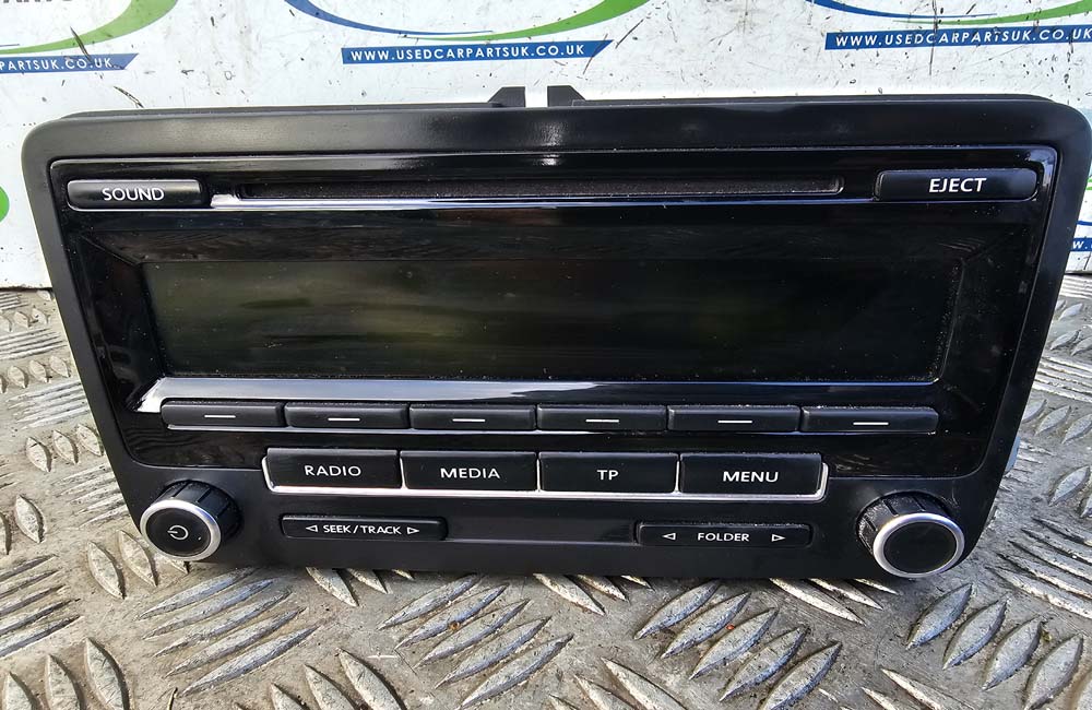 VW Jetta MK5 CD Player 5M0035186J RCD310 | Used Car Parts UK