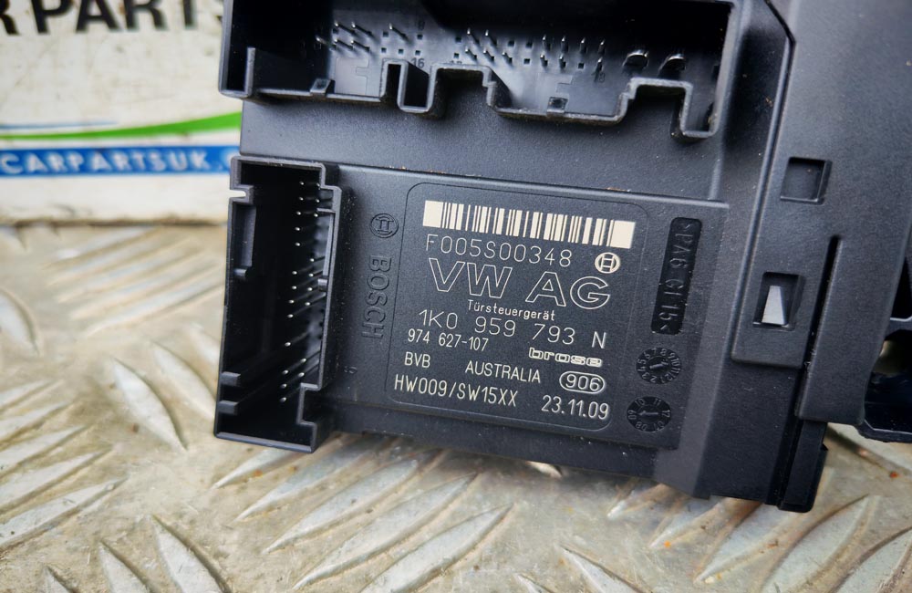 VW Passat B6 Window Motor Drivers Front 1K0959701AR | Used Car Parts UK