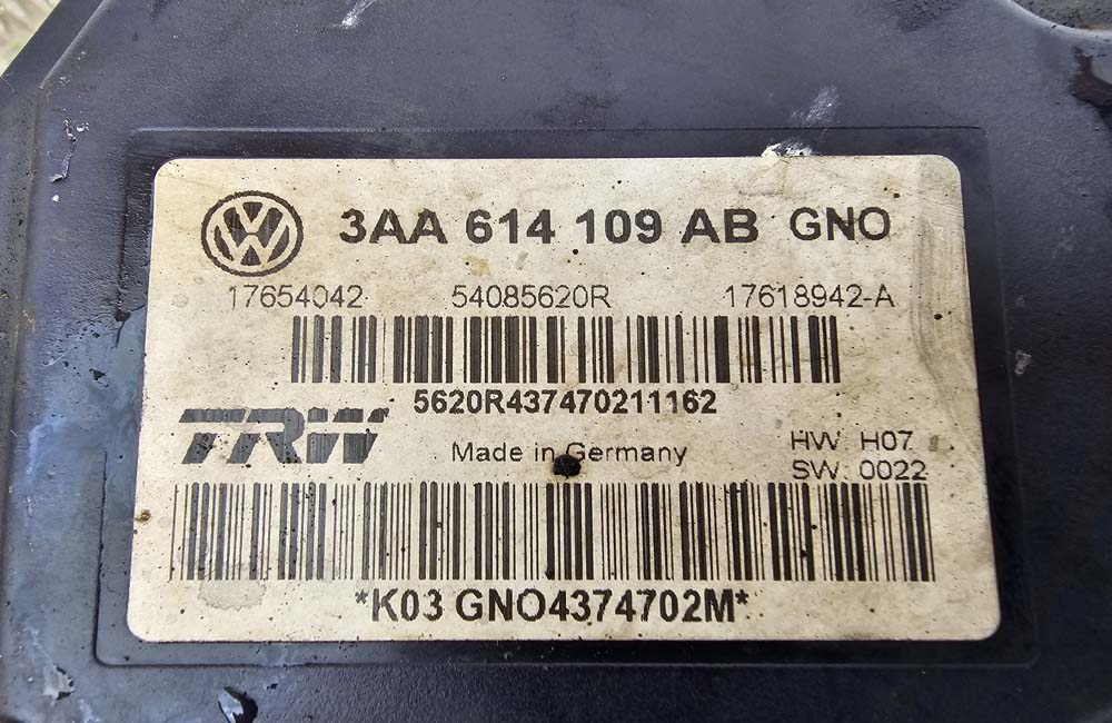 VW Passat B7 ABS Pump ECU 3AA614109AB | Used Car Parts UK