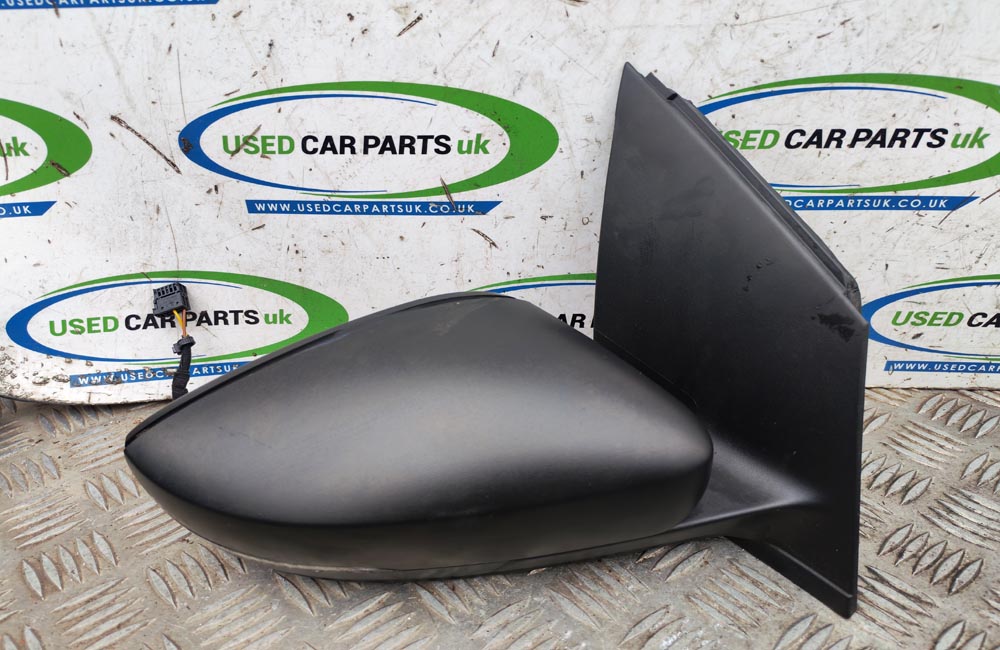 VW Polo 6R Manual Wing Mirror Drivers Right | Used Car Parts UK