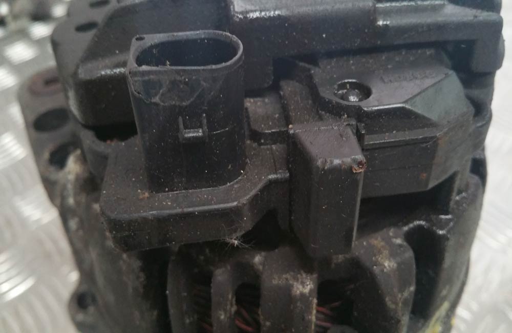 Volkswagen Polo alternator 038903018SX | Used Car Parts UK