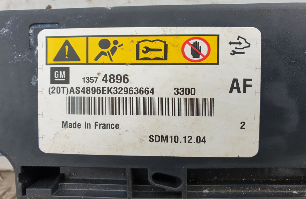 Vauxhall Astra J airbag ECU 13574896 | Used Car Parts UK