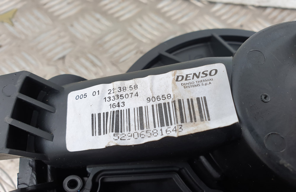 Vauxhall Adam heater blower motor 13335074 | Used Car Parts UK