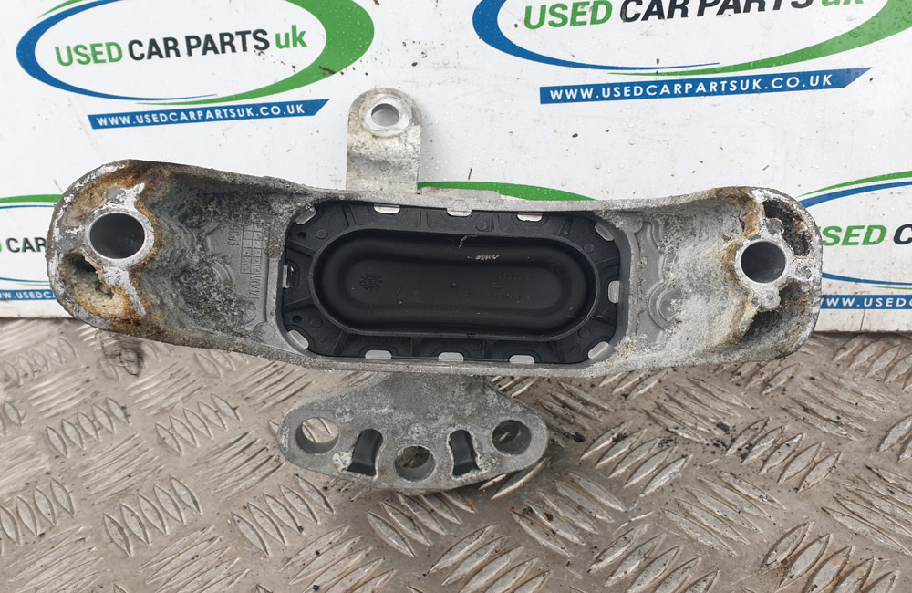 Vauxhall Astra J engine mount 13248471 | Used Car Parts UK