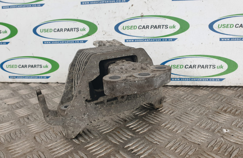 Vauxhall Astra J engine mount 13248471 | Used Car Parts UK
