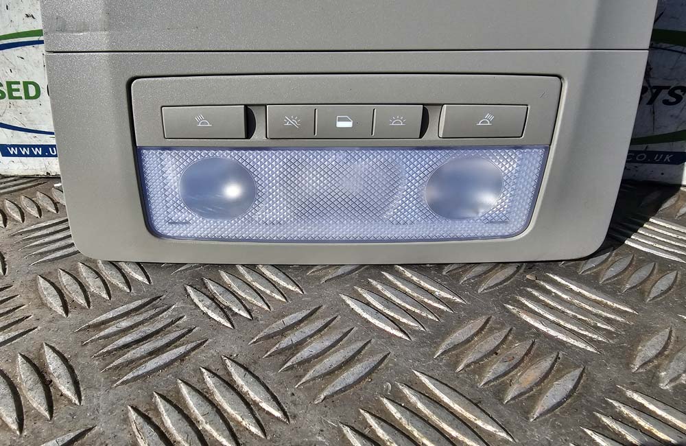 Vauxhall Astra J Front Interior Light 13309524 | Used Car Parts UK