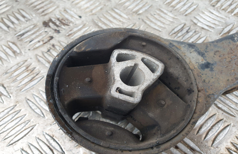 Vauxhall Astra J lower rear engine mount 13248630 | Used Car Parts UK