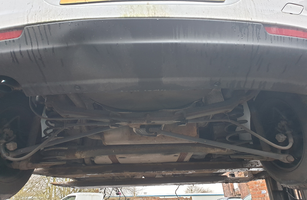 Vauxhall Astra J rear axle disc ABS | Used Car Parts UK