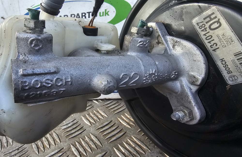 Vauxhall Corsa C Brake Master Cylinder Y21537 | Used Car Parts UK