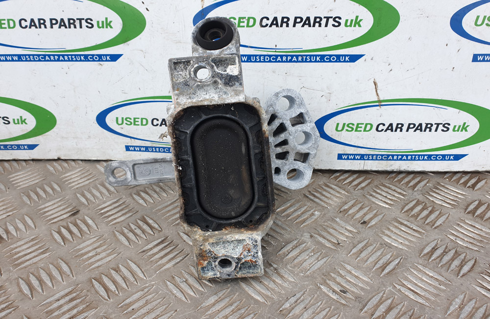 Vauxhall Insignia MK1 CDTI engine mount | Used Car Parts UK