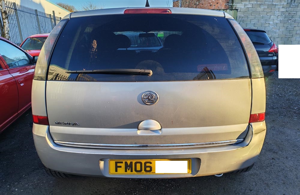 Peugeot 207 Rear Left Door Lock Motor Catch | Used Car Parts UK