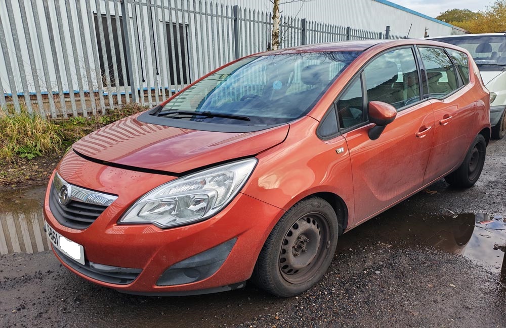 Vauxhall Meriva B Rear Roof Seat Belt | Used Car Parts UK