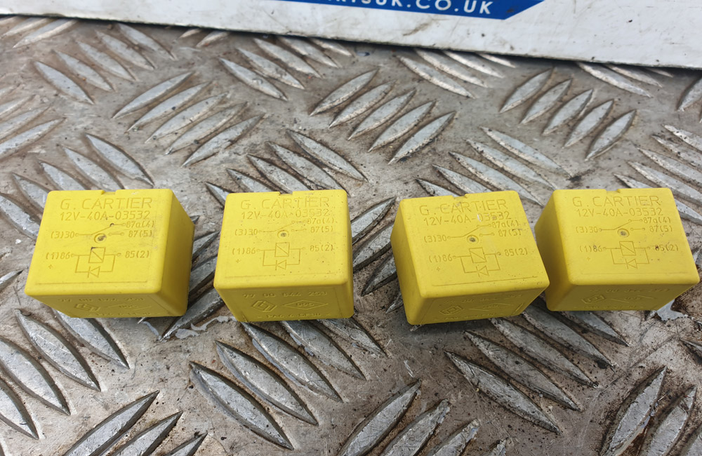 Vauxhall Movano van yellow relay 7700844253 | Used Car Parts UK